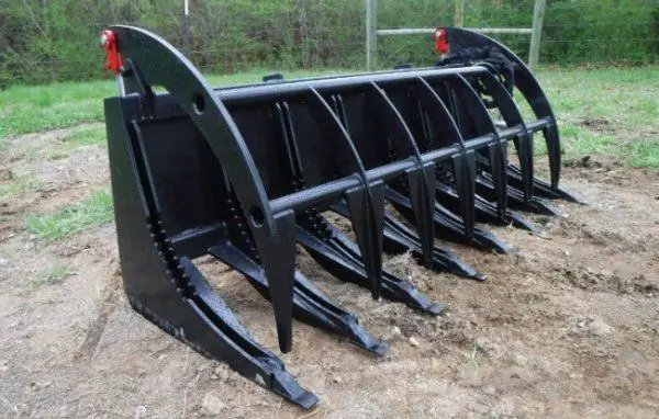 Top 7 Best Tractor Grapples 2022: Reviews & Buyer Guide - Sand Creek Farm